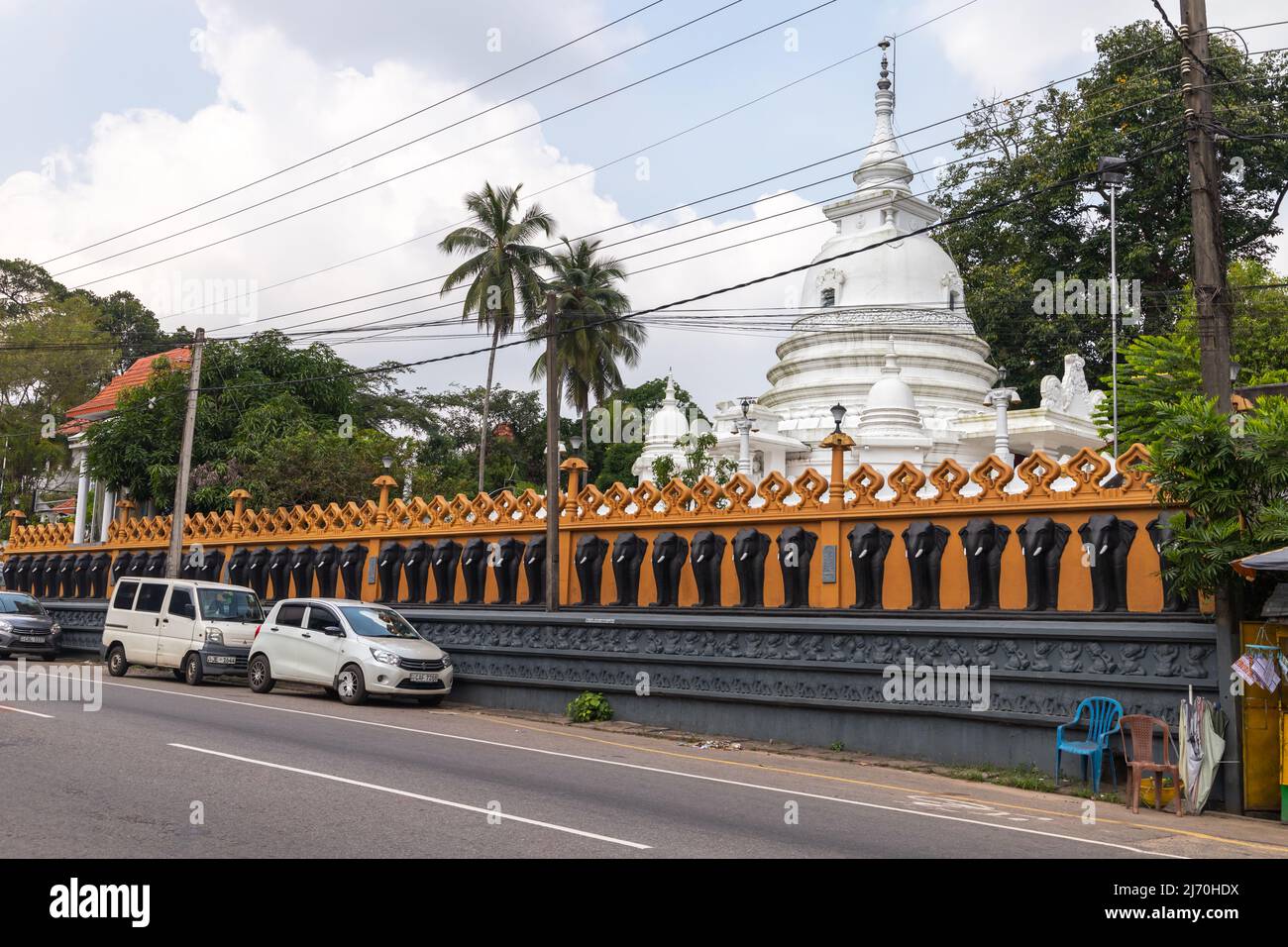 Buddhist temple dome hi-res stock photography and images - Alamy