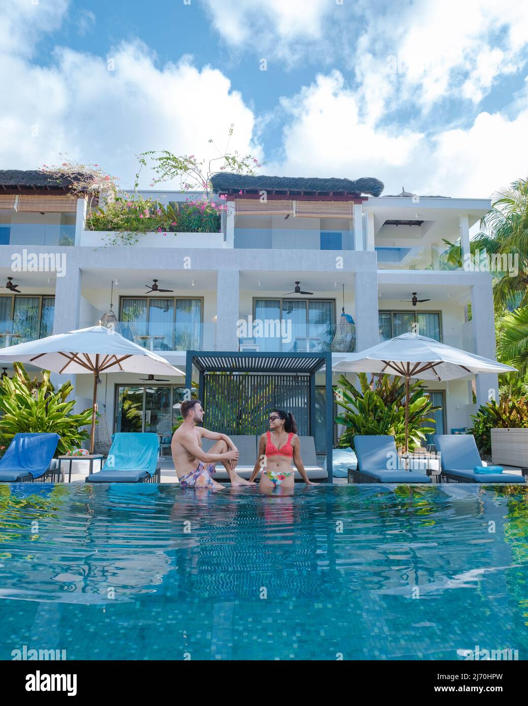 The seychelles infinity pool hi-res stock photography and images - Alamy