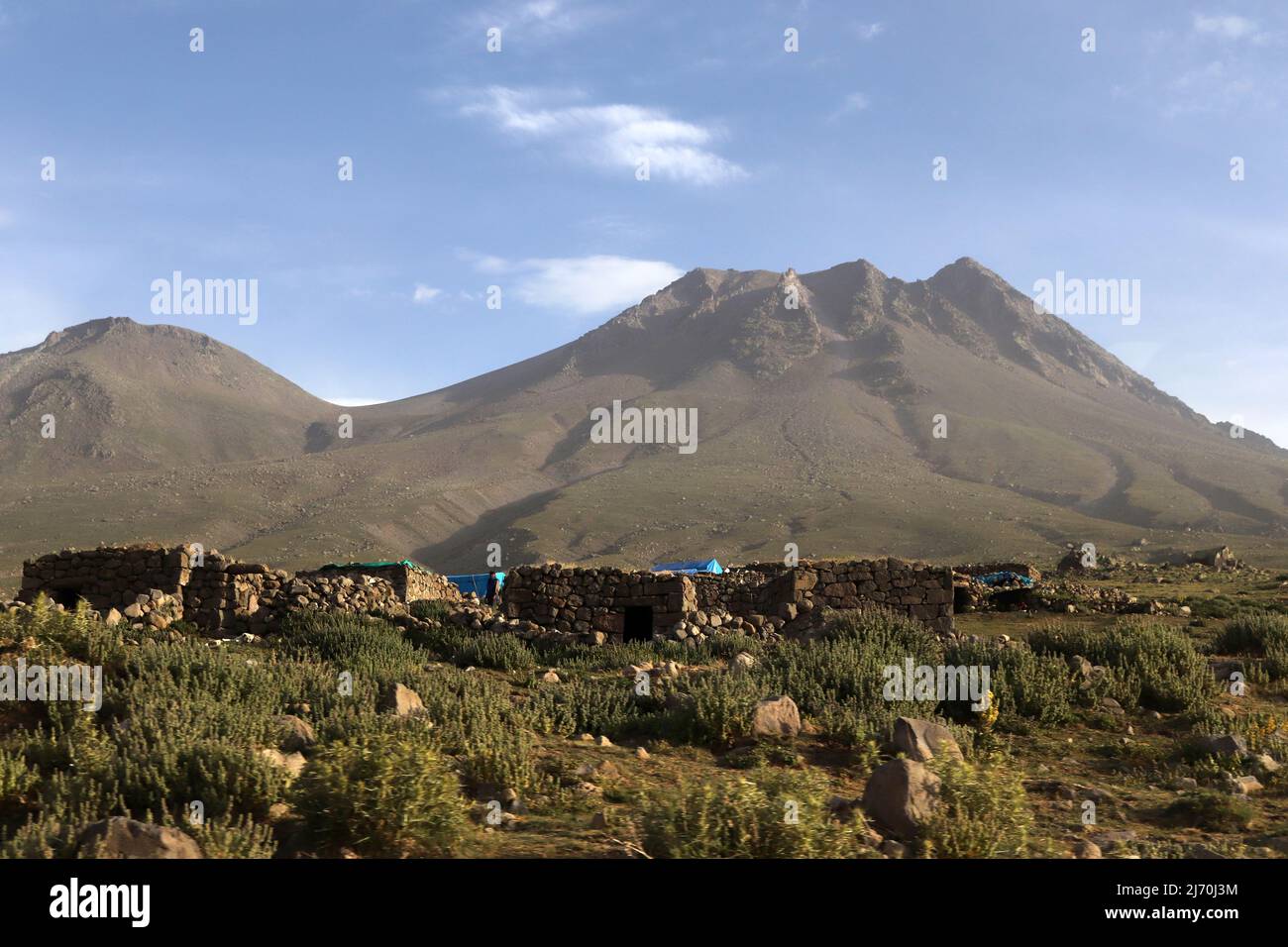 Hasan Mountain is a volcanic mountain. Turkey Stock Photo - Alamy