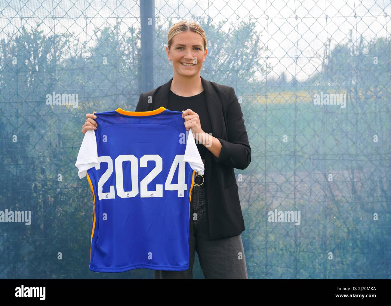 April 30, 2022, Zurich, GC Campus, contract signing Rachel Rinast ...