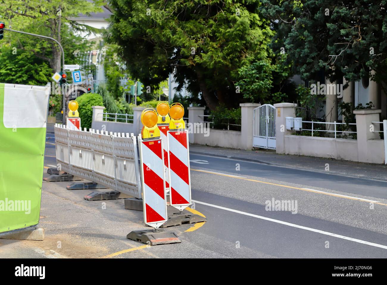 Construction barrier hi-res stock photography and images - Alamy