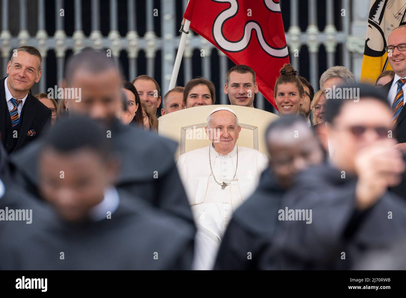Vatican monks hi-res stock photography and images - Alamy