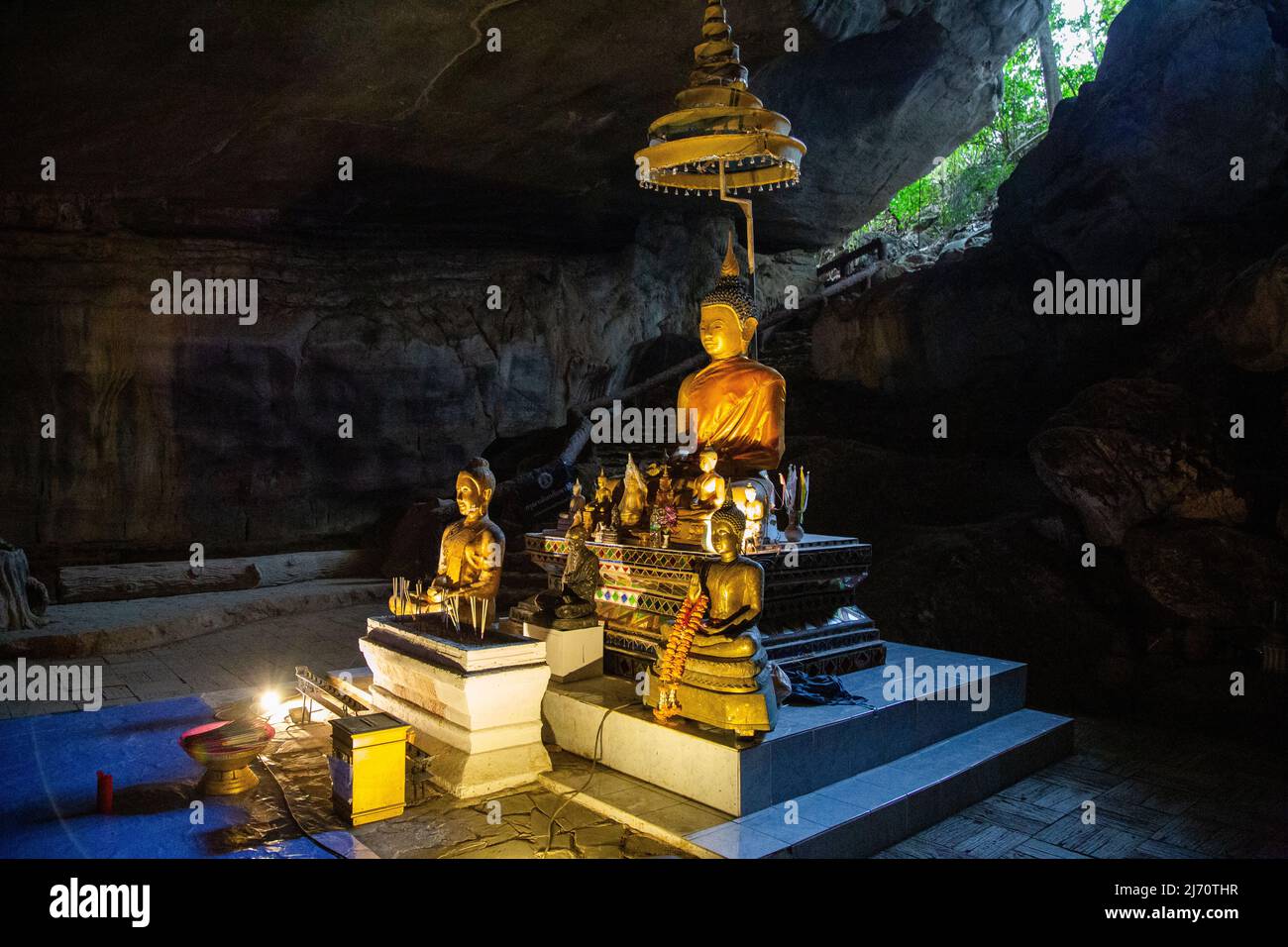 Tham Pha Nang Khoi cave in Phraeprovince, Thailand Stock Photo - Alamy