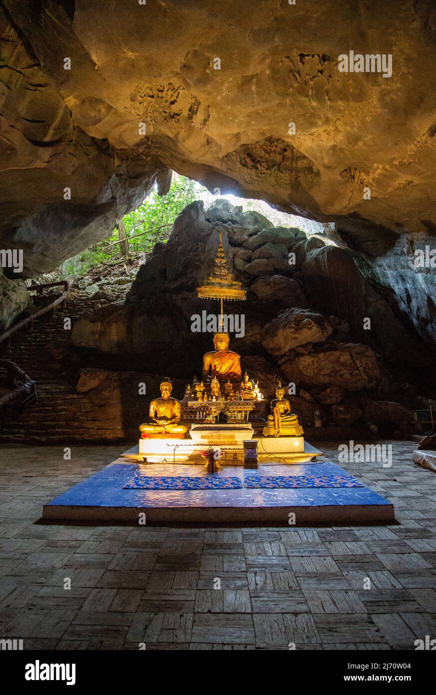 Tham Pha Nang Khoi cave in Phraeprovince, Thailand Stock Photo - Alamy