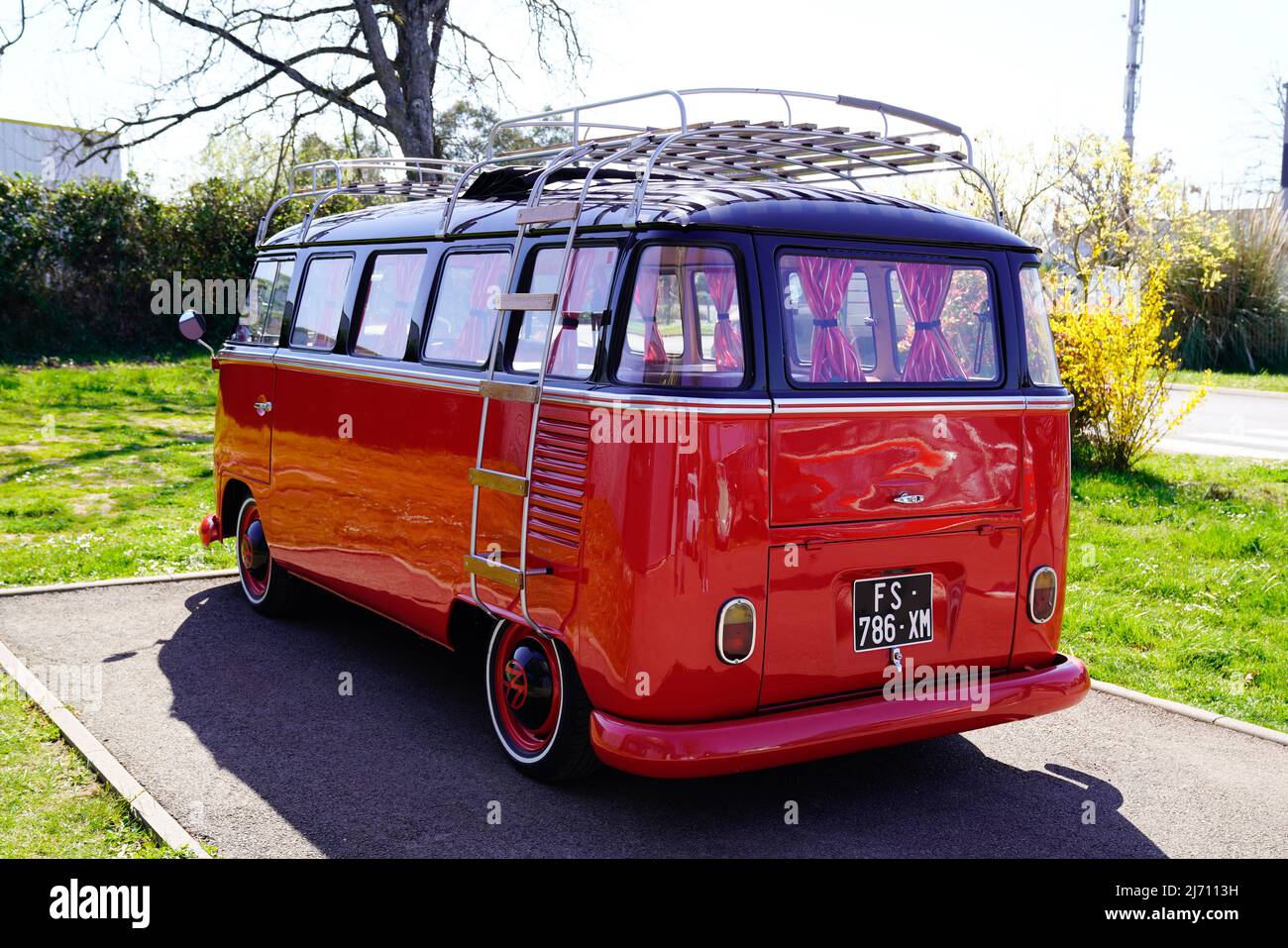 Bordeaux , Aquitaine France - 04 26 2022 : vw back rear combi 15 ...