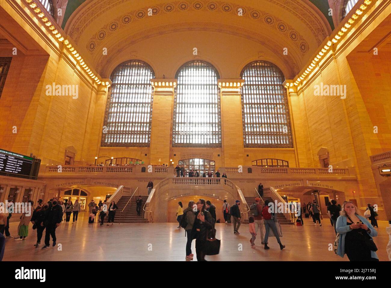 Interiors of the world famous Grand Central Station hall in Manhattan ...