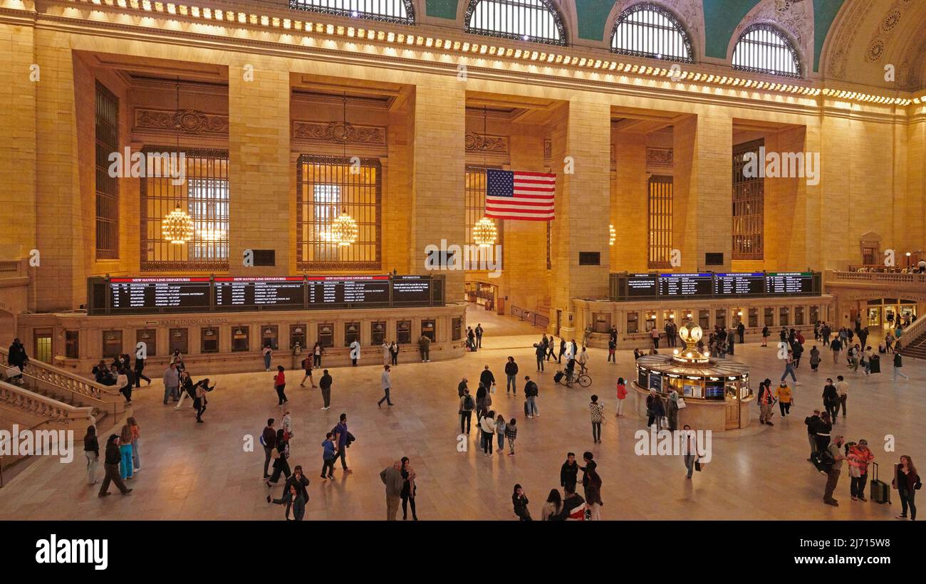 Interiors of the world famous Grand Central Station hall in Manhattan ...