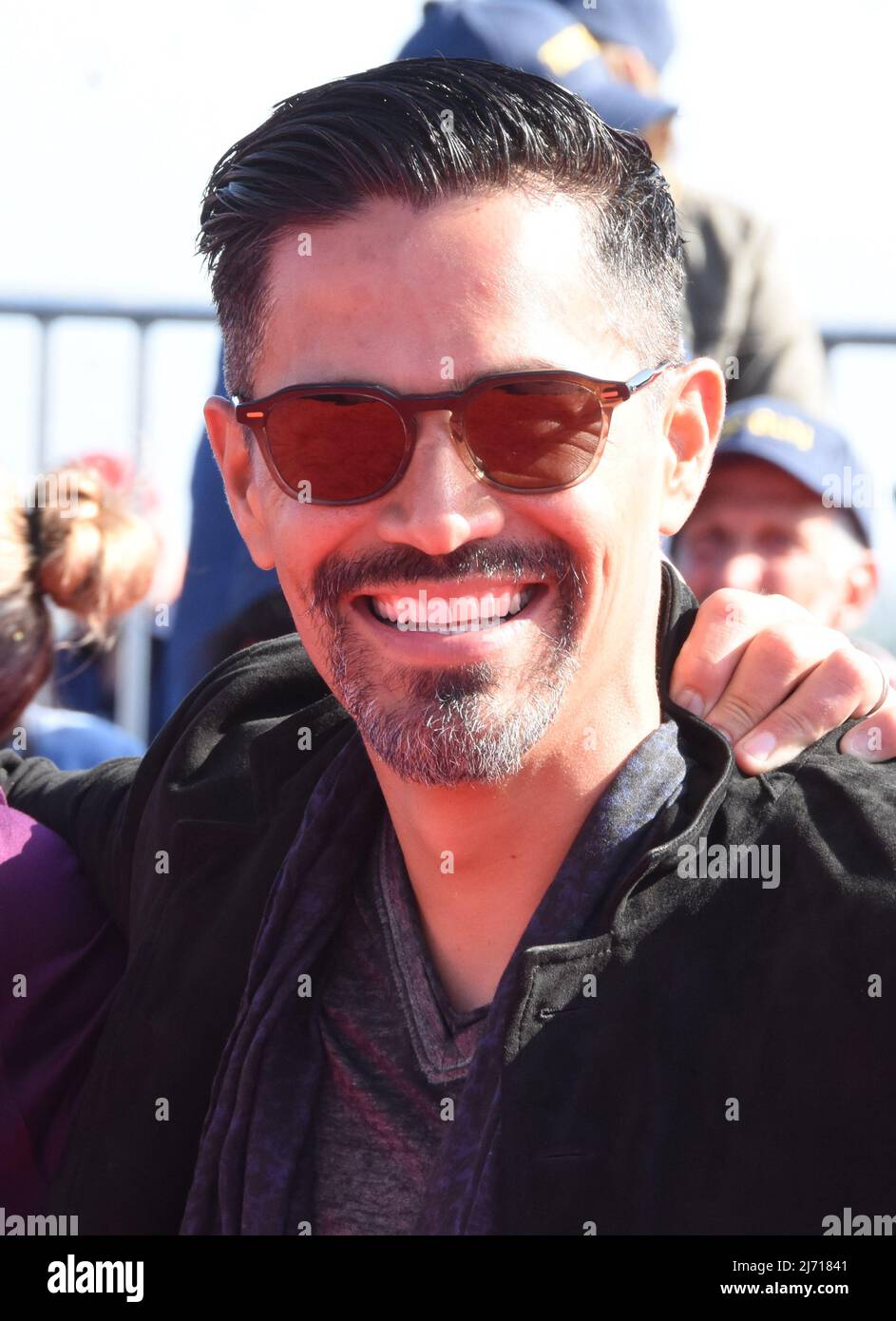 Jay Hernandez Wife 2022