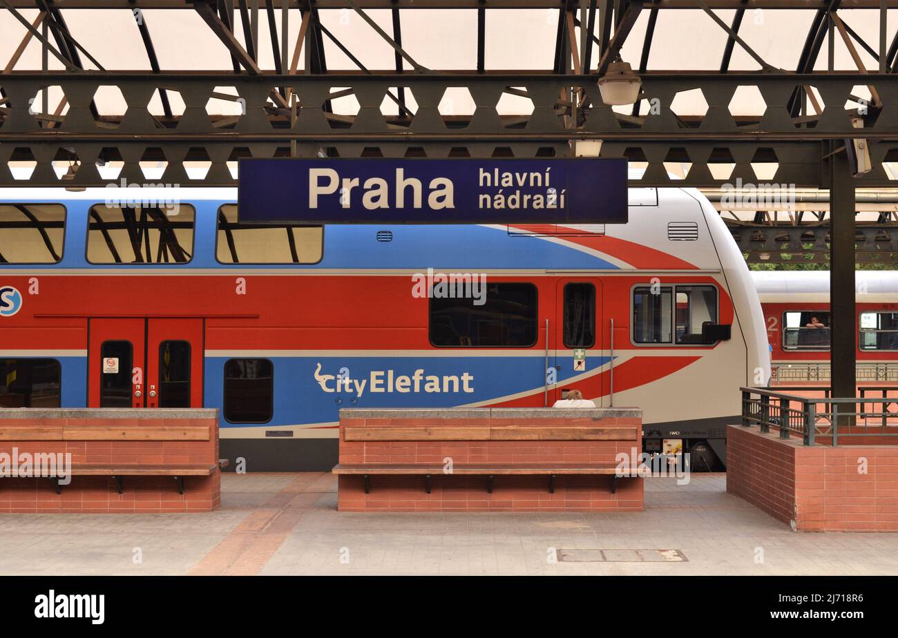 Prague Main Railway Station, trains at platform in Czech Republic Stock ...