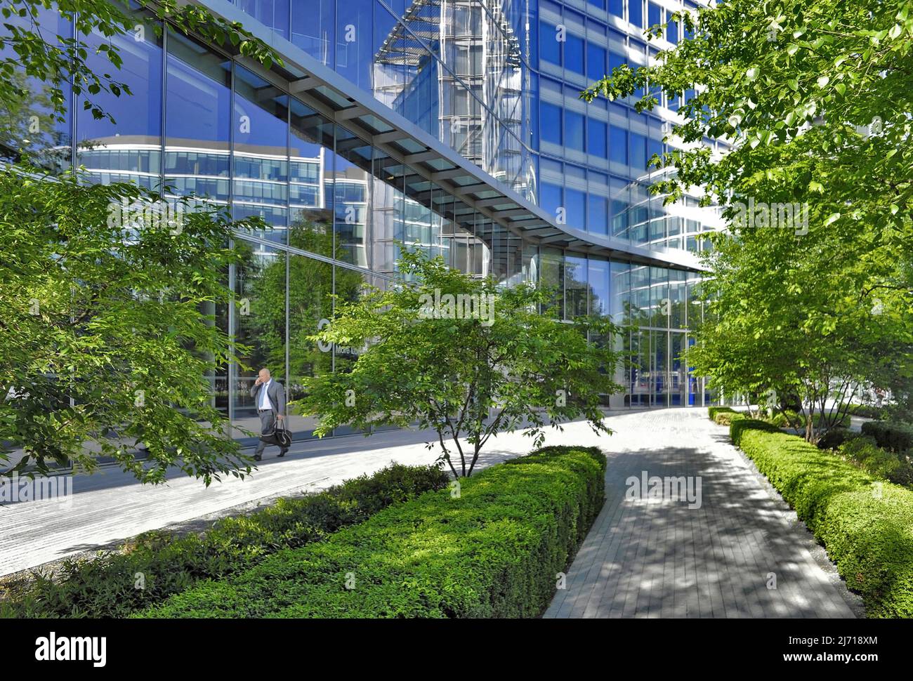 More 3 riverside building hi-res stock photography and images - Alamy