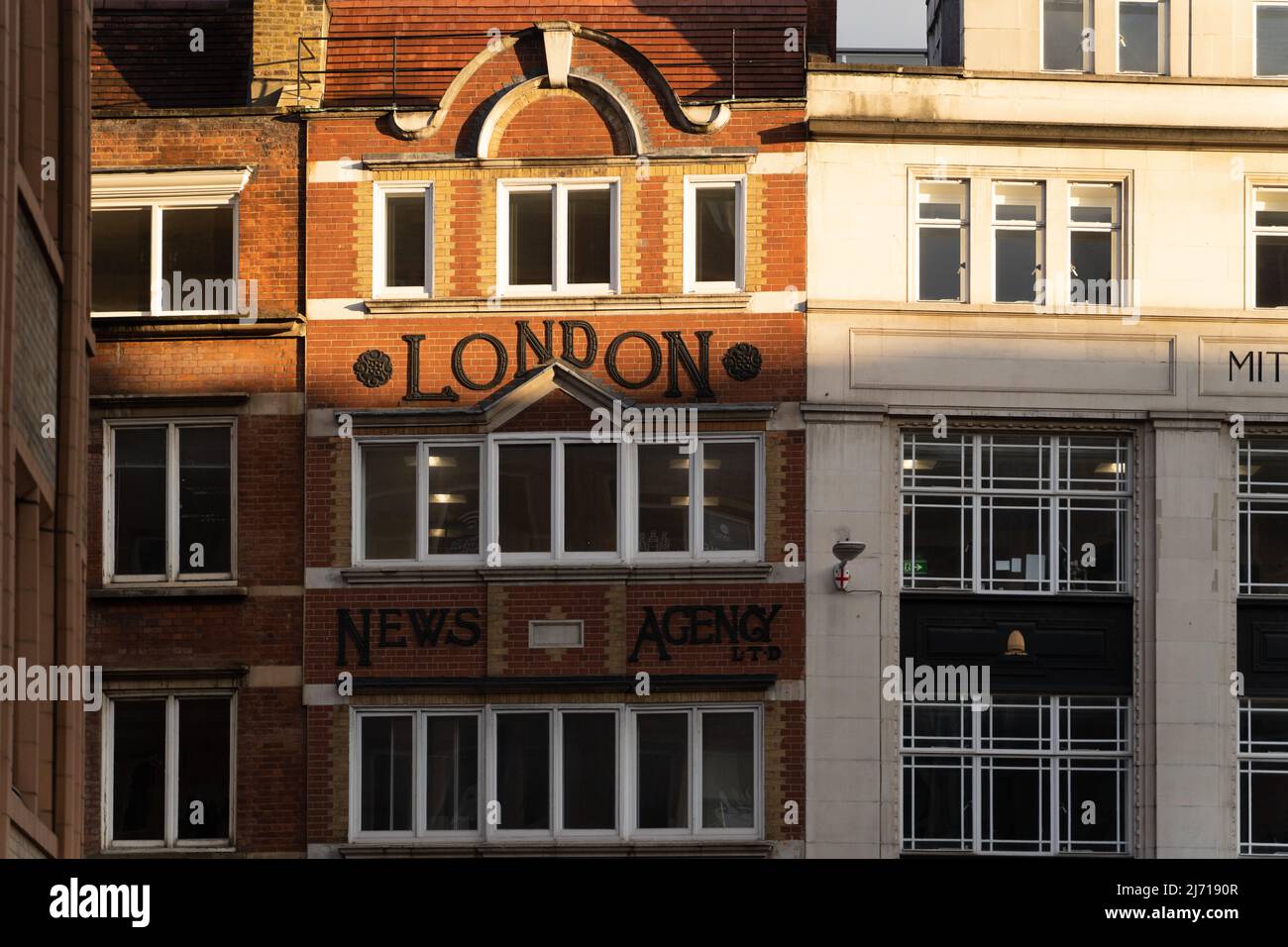 London News Agency building in Fleet Street, City of london Stock Photo ...