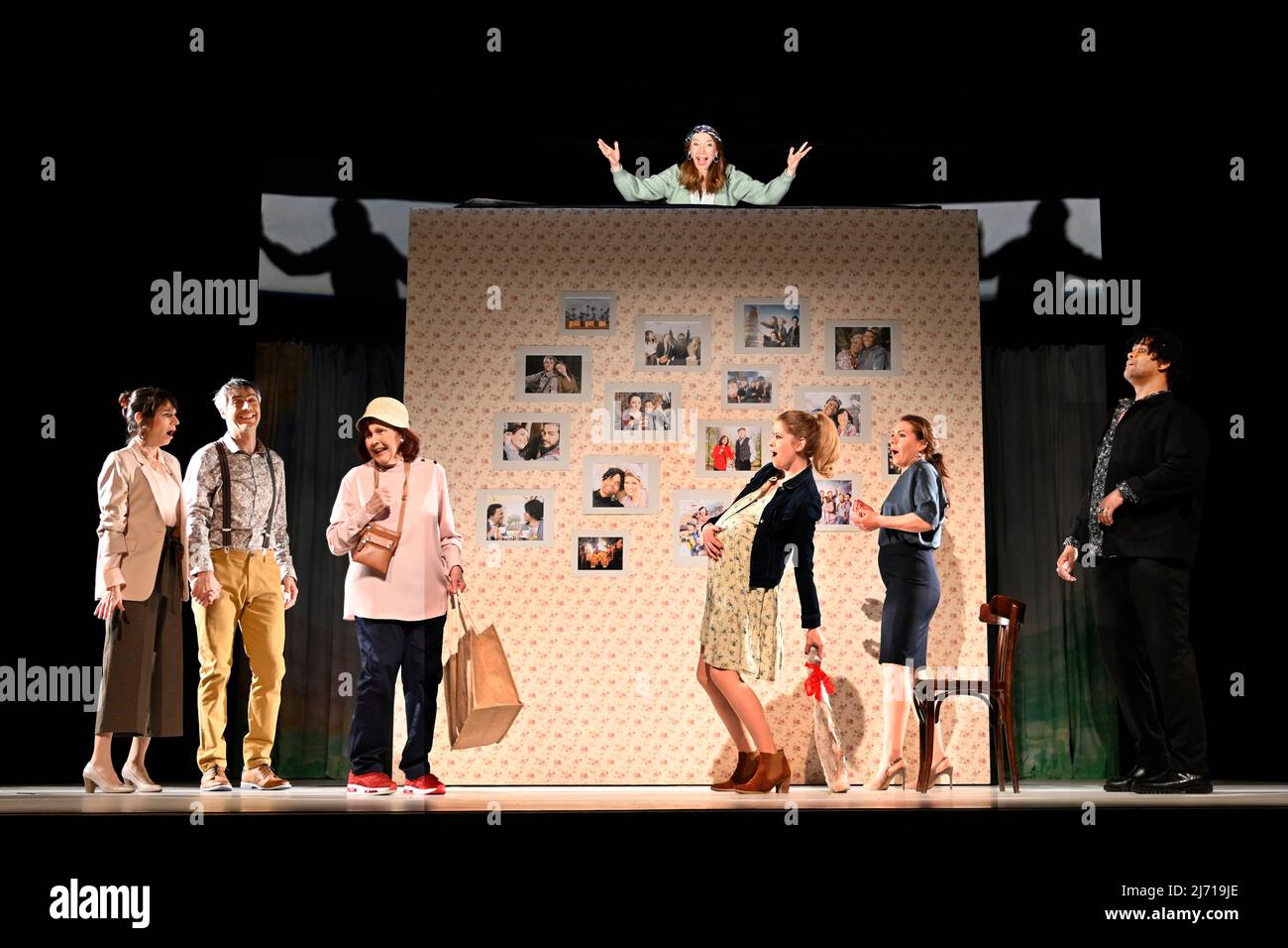 Lisa Julie Rauen, Gregor von Holdt, Brigitte Grothum, Debora Weigert ...