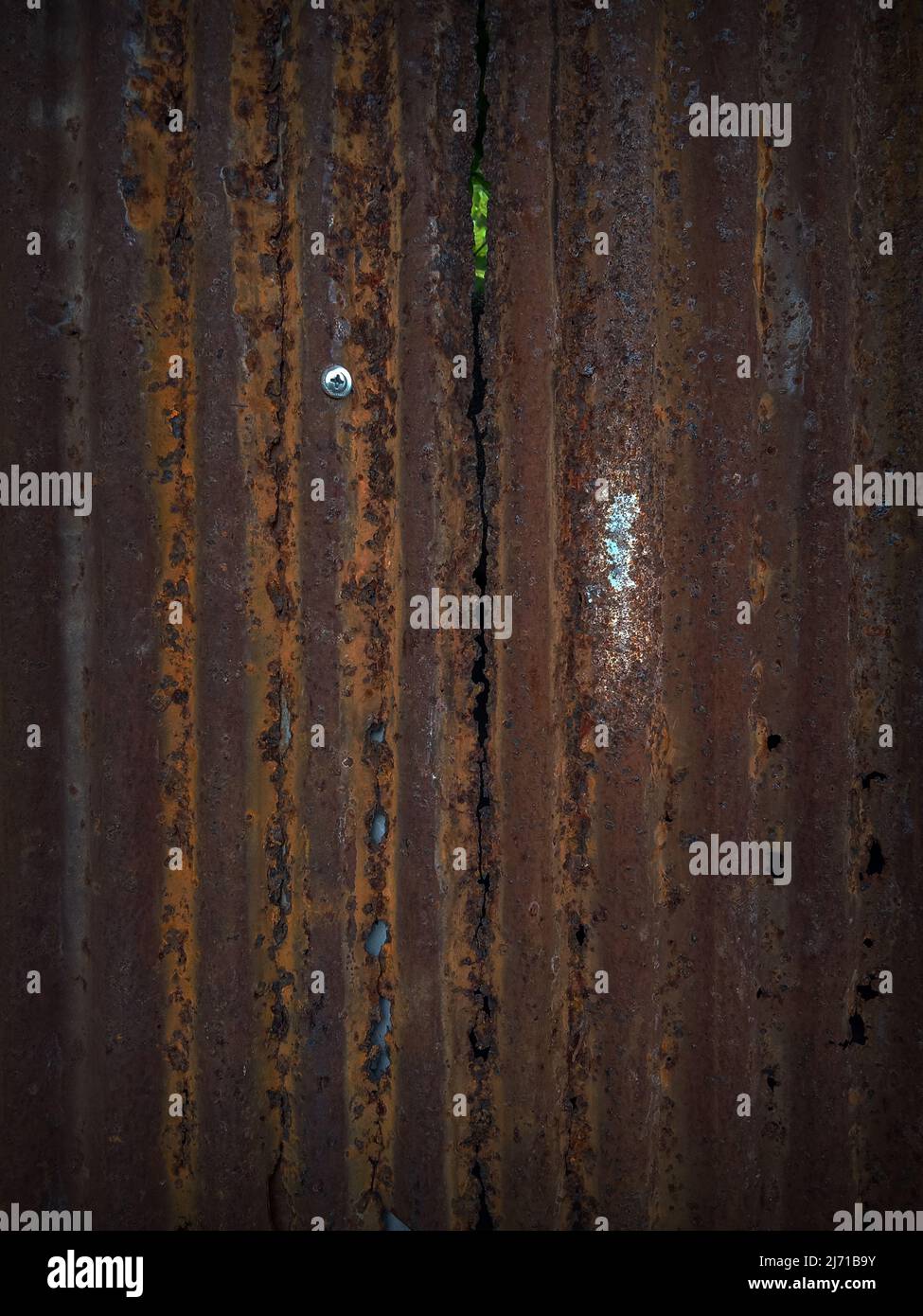 The surface of the steel plate is rusted Stock Photo - Alamy