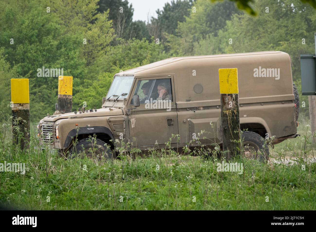 British army Land Rover Defender Wolf 4x4 medium utility vehicle in ...