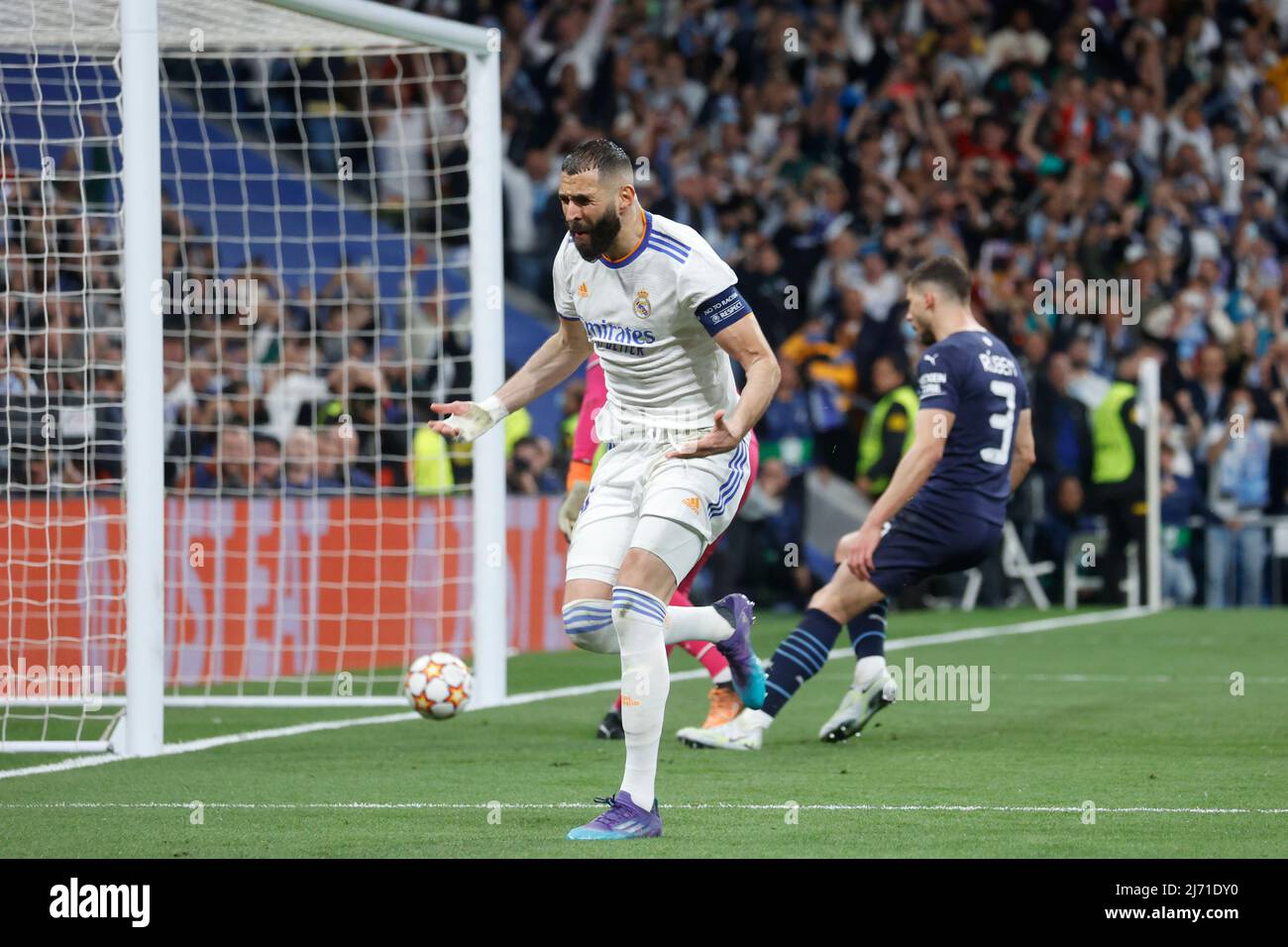 Real MadridÕs Karim Benzema goal during Champions League semifinal 2nd ...