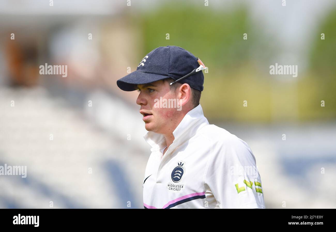 Cricketer ethan bamber 2022 hi-res stock photography and images - Alamy