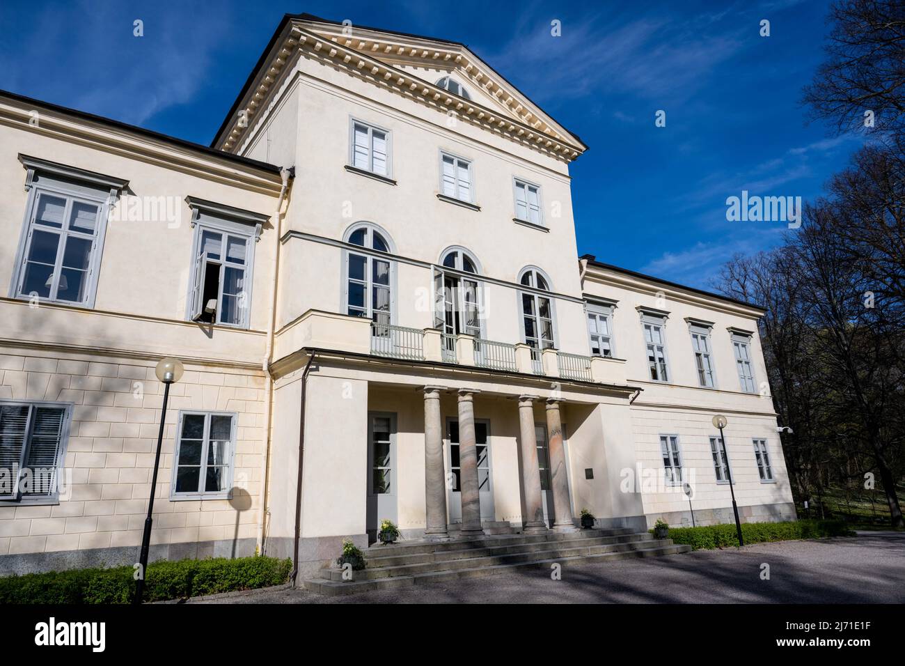 Haga Palace at the start of a 3 day visit from the Norwegian Royals to ...