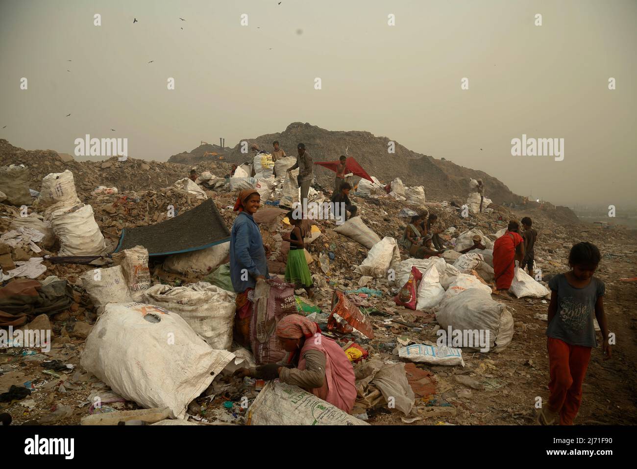 Garbage dumping at the Bhalswa landfill in Delhi, India on May 3, 2022 ...
