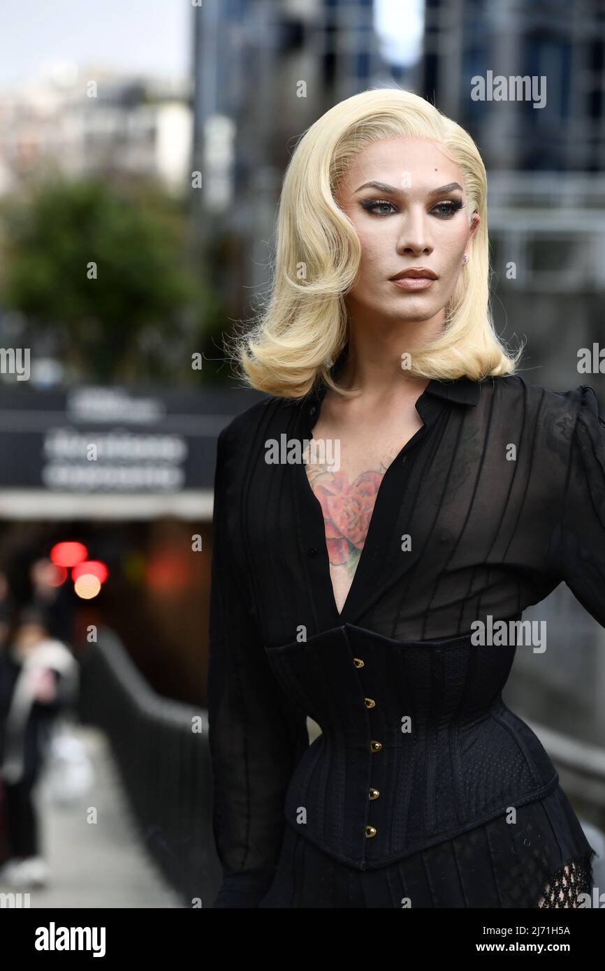 Miss Fame - Streetstyle at Paris Fashion Week 2022 - France Stock Photo ...