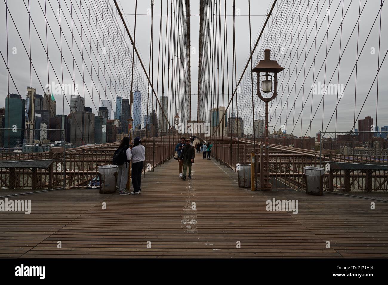 New york city cable roads hi-res stock photography and images - Alamy