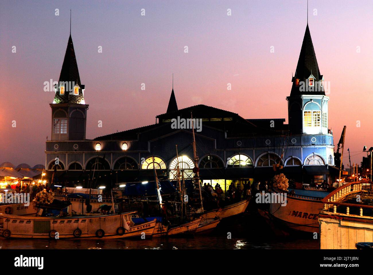 Sunset view of Ver-o-Peso Market, landmark of Belém do Pará, Amazon ...