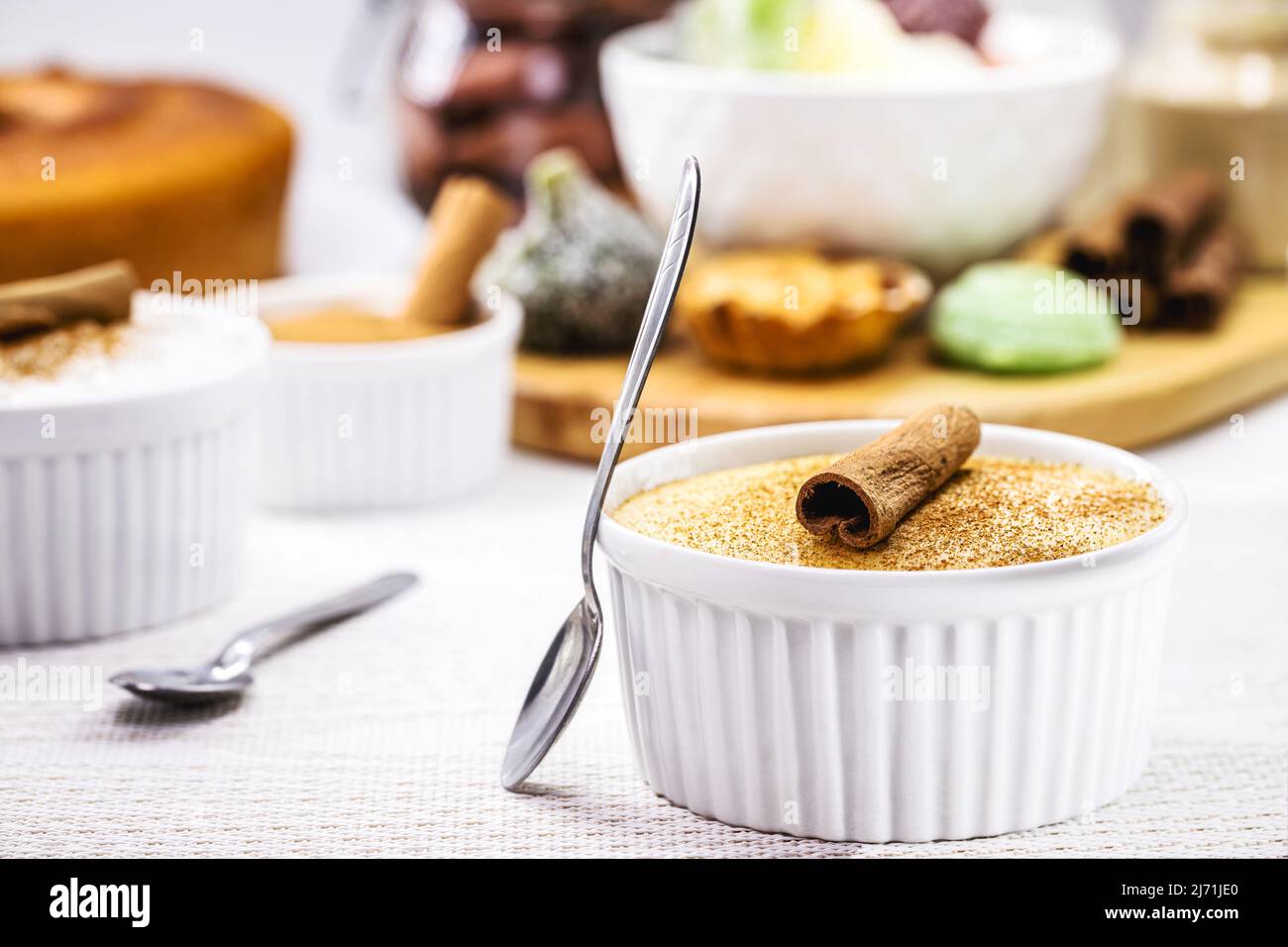 Corn sweet or pudding called Curau, jimbelê or hominy, with rural ...