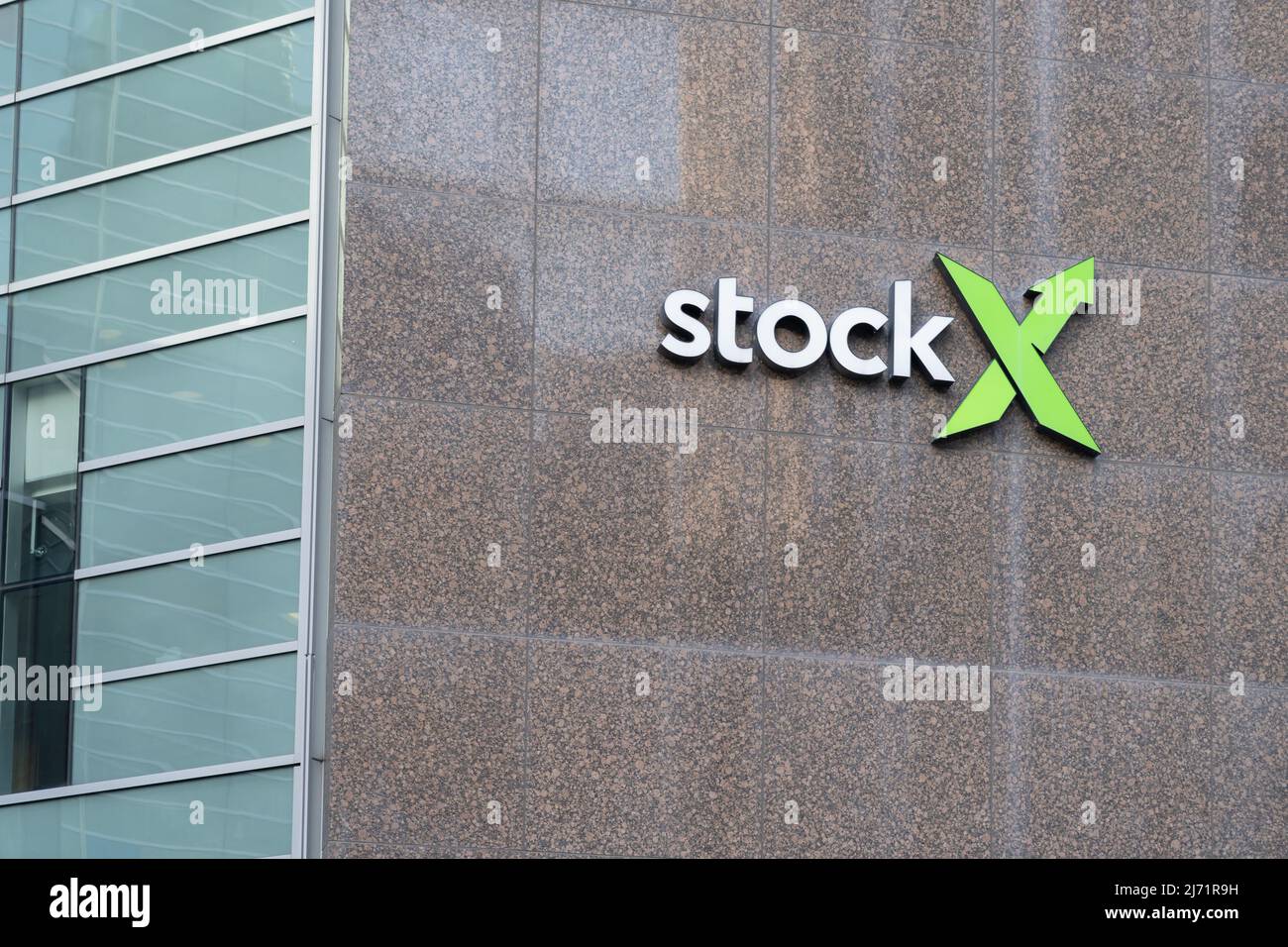 Sneakers sign hi-res stock photography and images - Alamy