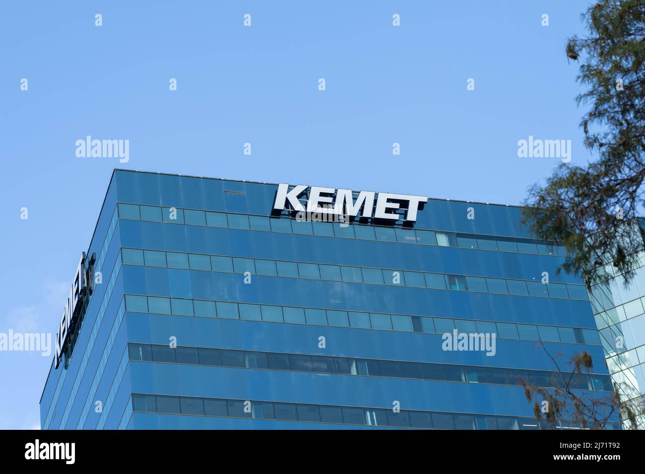 Fort Lauderdale, FL, USA - January 2, 2022: KEMET headquarters is shown ...