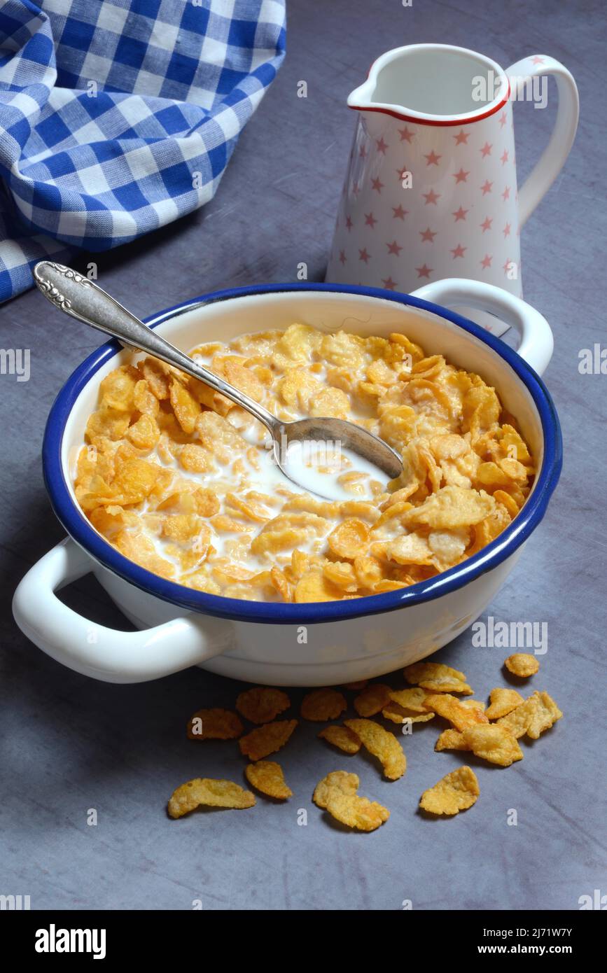 Fruehstueck hi-res stock photography and images - Alamy