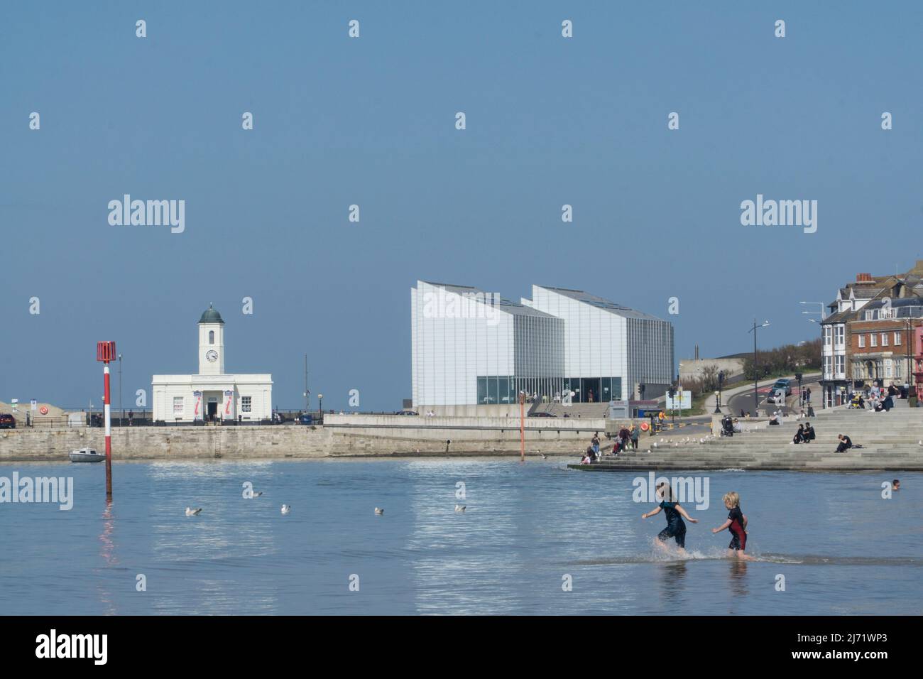 UK weather, Margate, Kent: A warm spell has started and the beach and ...