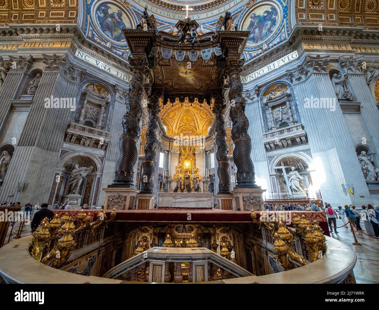 Innenraum, Petersdom, Basilica di San Pietro, Vatikan, Rom, Latium ...