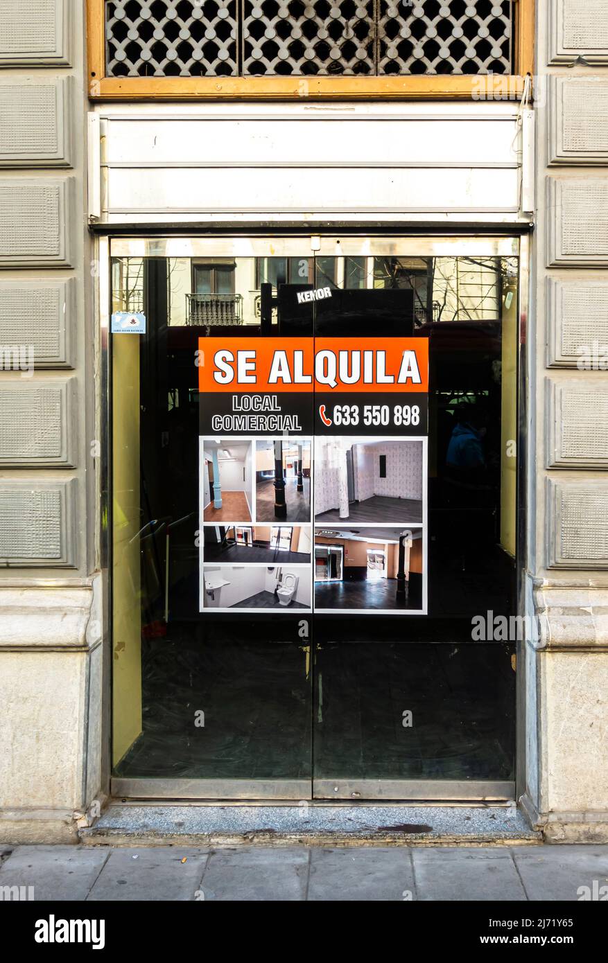 Se alquila poster hi-res stock photography and images - Alamy
