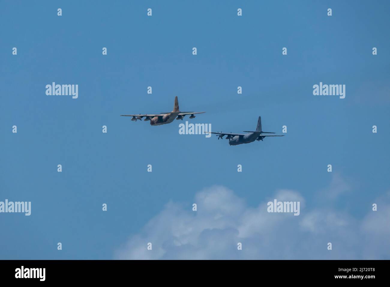 Lockheed martin c 130j super hercules hi-res stock photography and ...