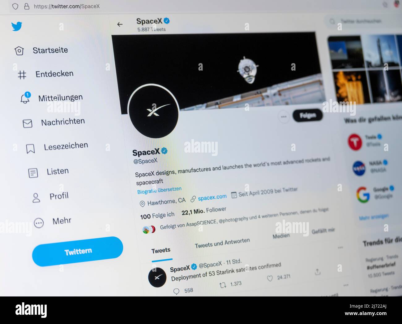 Spacex website hi-res stock photography and images - Alamy