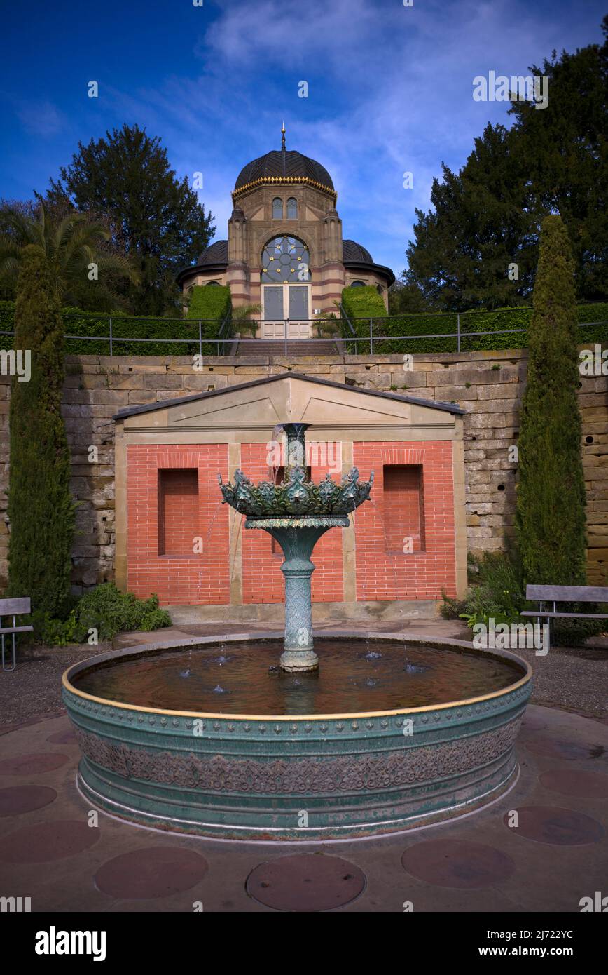 Brunnen und Pavillon Belvedere im maurischen Stil, Subtropenterrassen ...