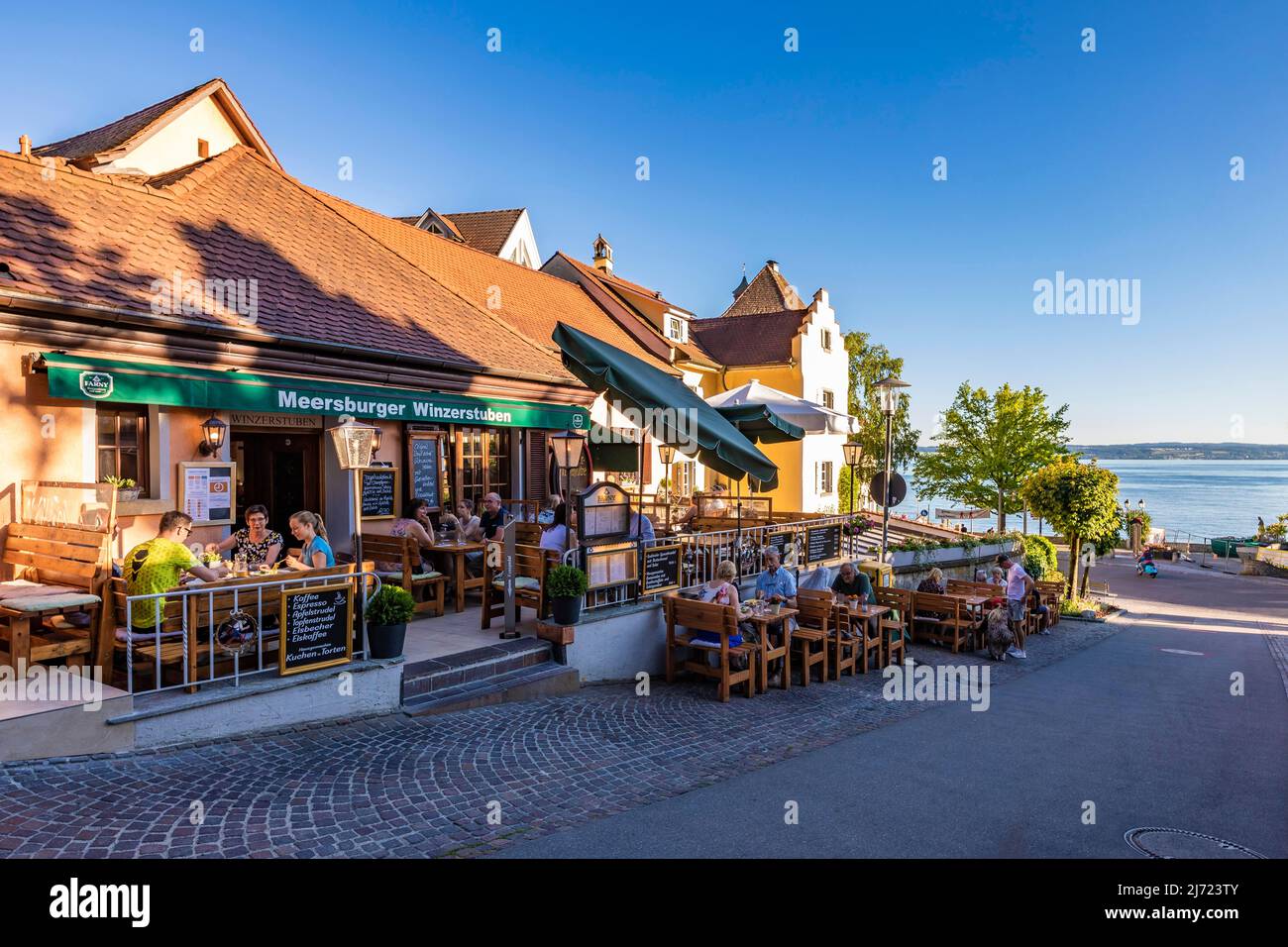 Terrasse des Restaurants Meersburger Winzerstuben, Unterstadt, Altstadt ...