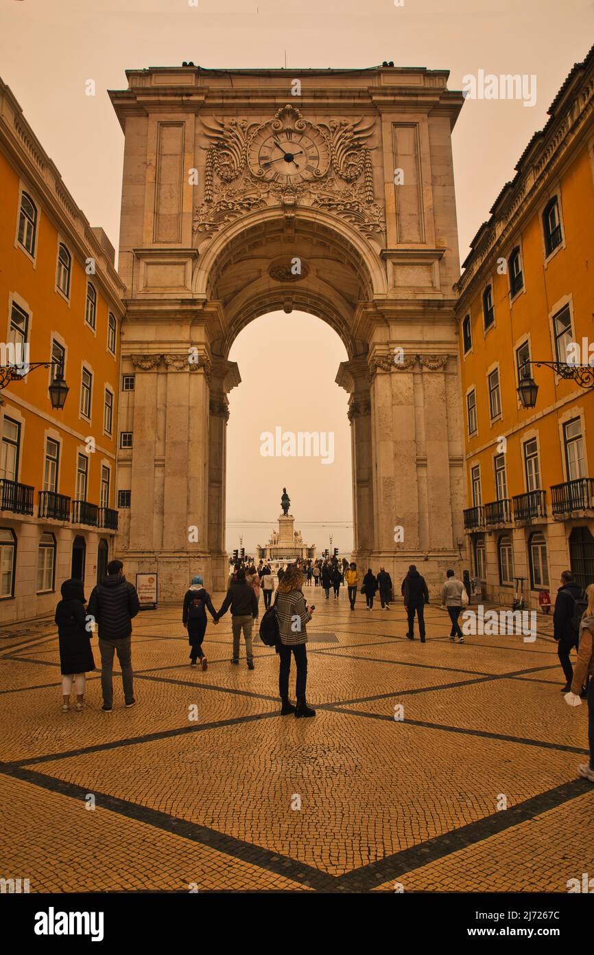 Arco da Rua Augusta Stock Photo - Alamy