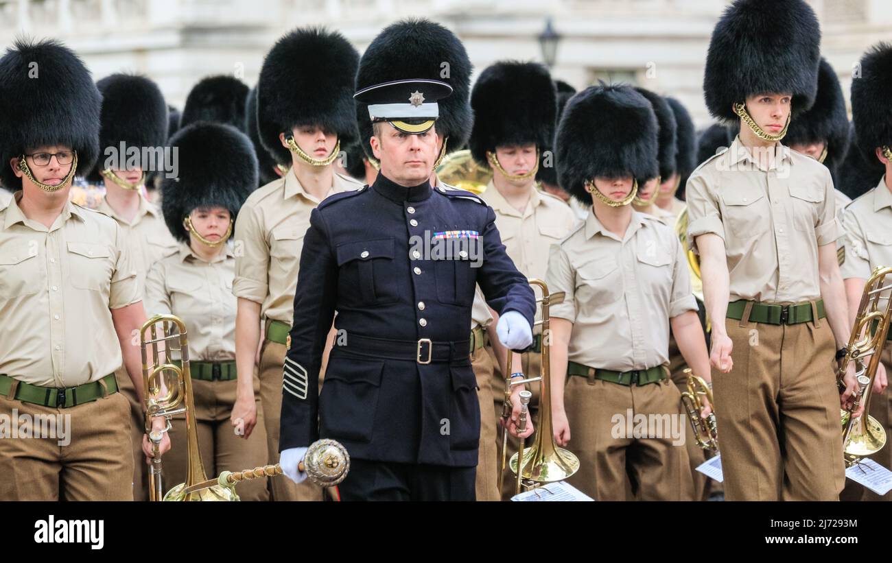 London, UK, 5th May 2022. Military parade rehearsals take place on ...