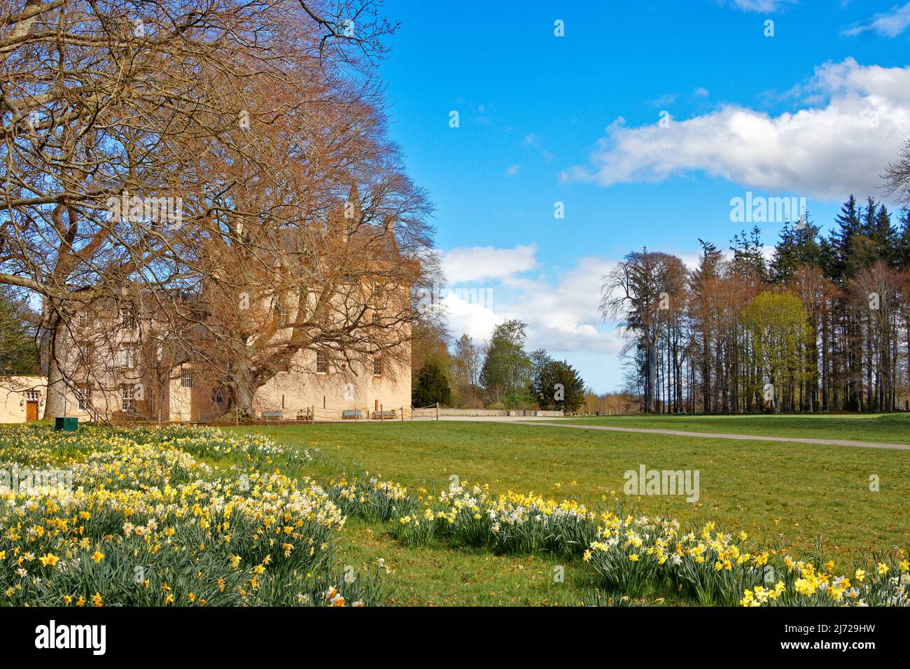 Scotland spring landscape hi-res stock photography and images - Alamy