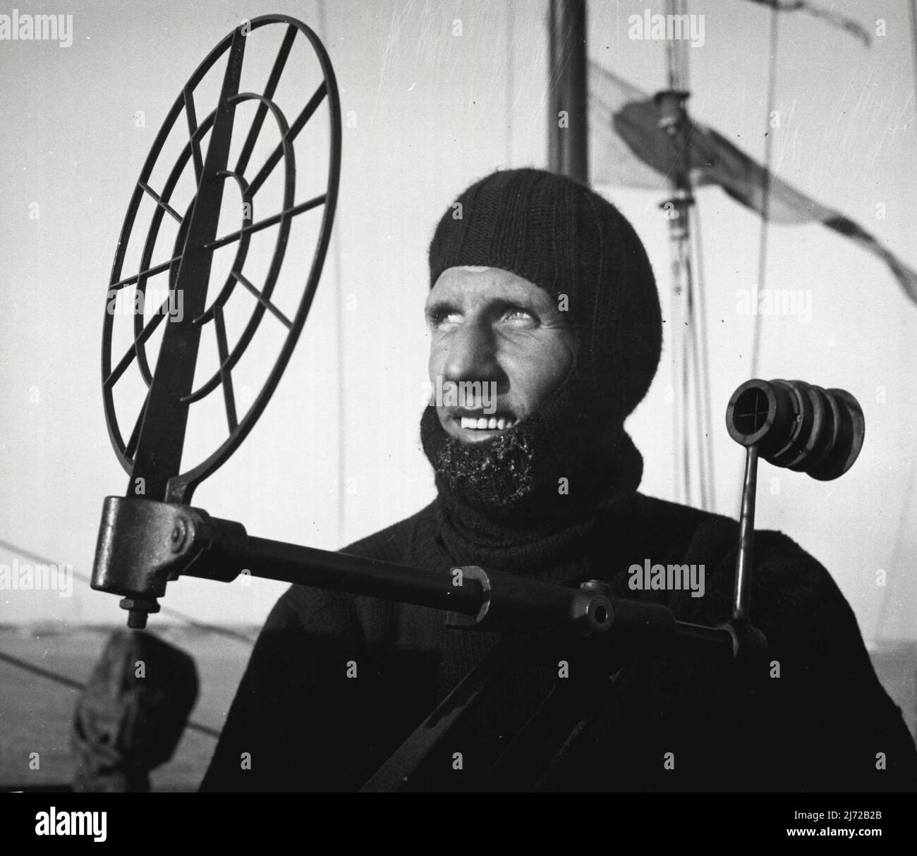Shipping - Seamen/Women. May 01, 1944. (Photo by The National Film ...