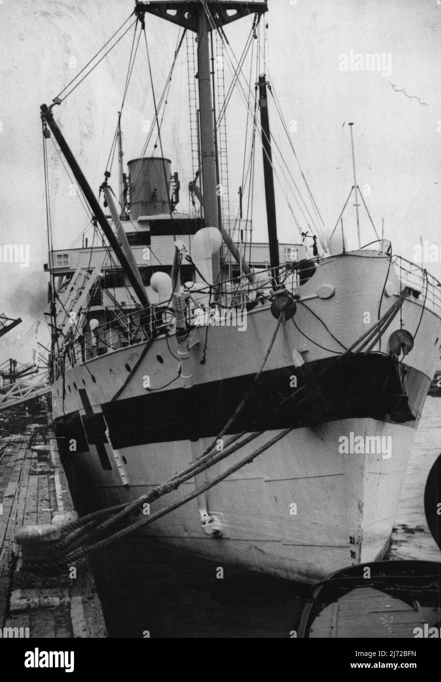 Australian hospital ship centaur hi-res stock photography and images ...