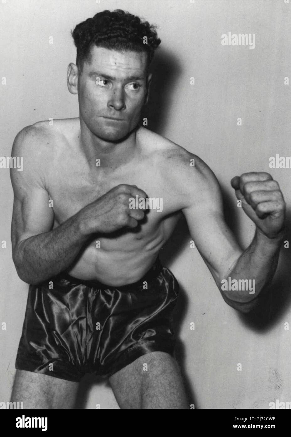 Australian boxing australian sport hi-res stock photography and images ...