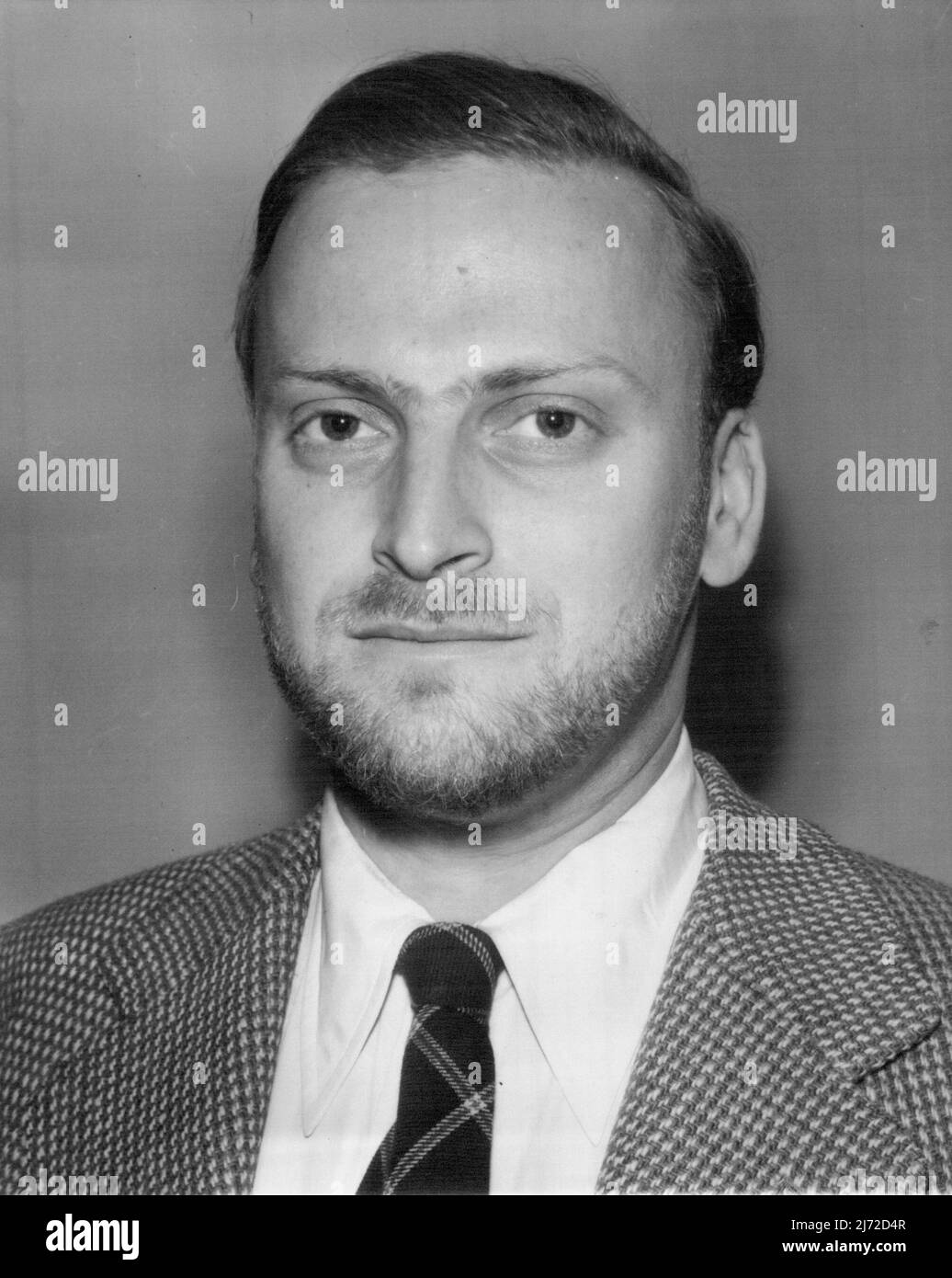 American born violinist conductor yehudi menuhin hi-res stock ...
