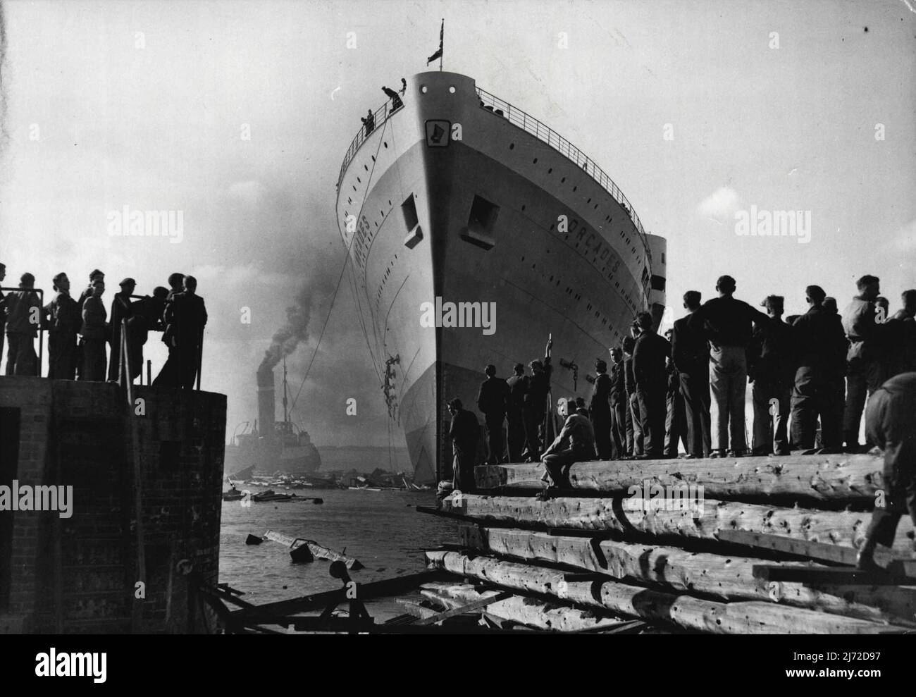 Largest Post-War Liner Launched -- The shipyard workers of Vickers ...
