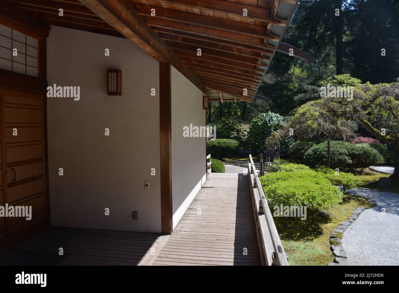 The Flat Garden and Pavilion Gallery at the Portland Japanese Garden in ...
