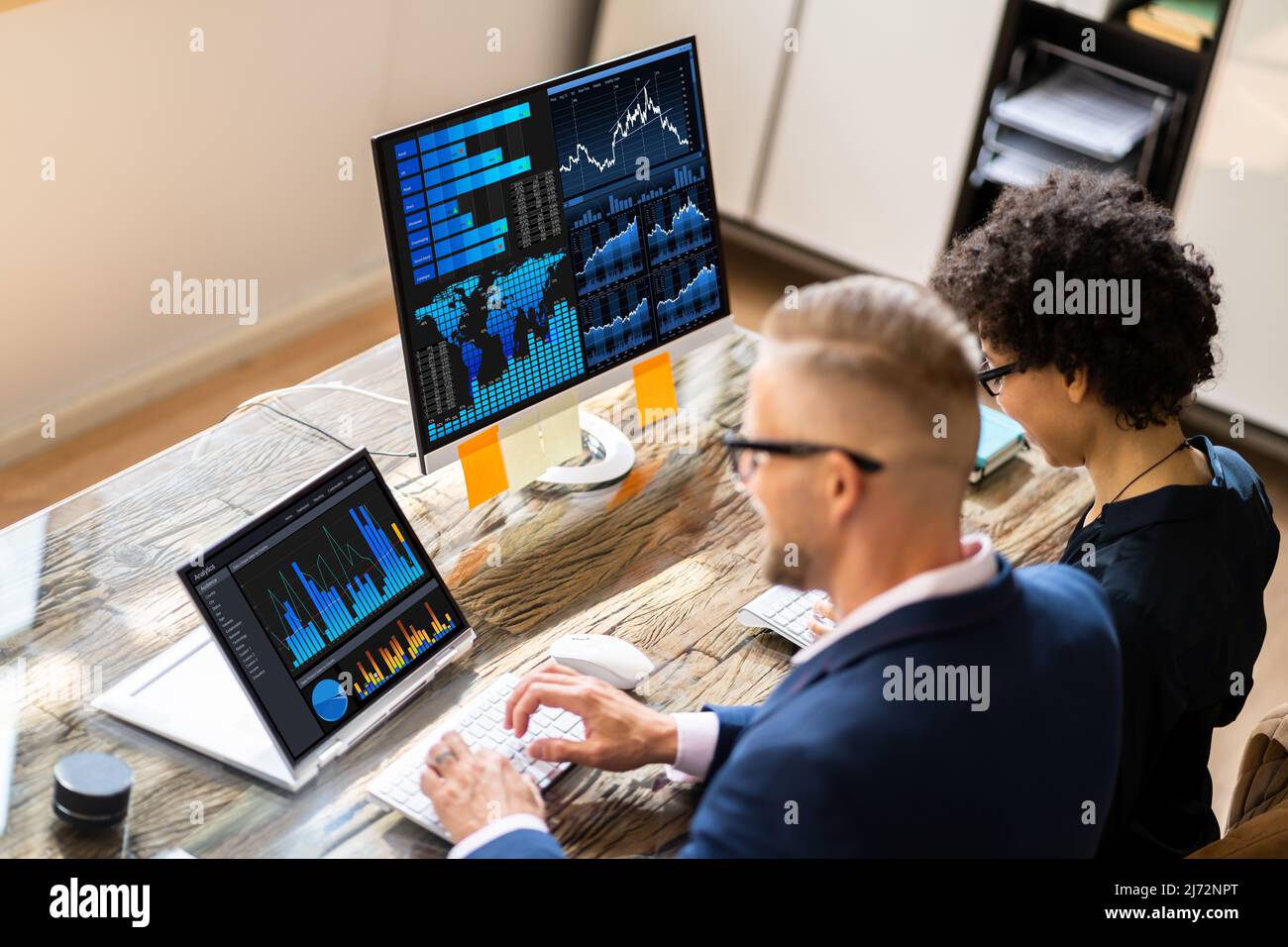 Diverse marketing hi-res stock photography and images - Alamy