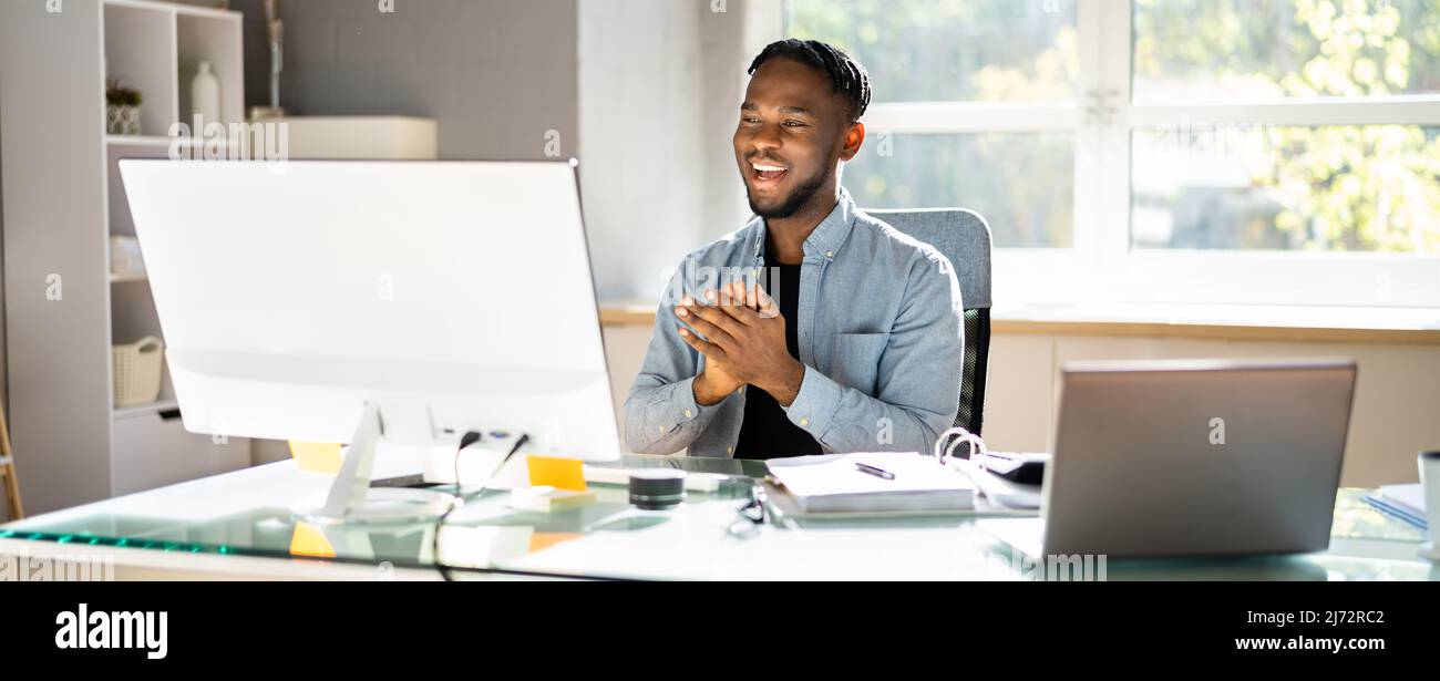 Clapping In Virtual Video Conference Call On Computer Stock Photo - Alamy