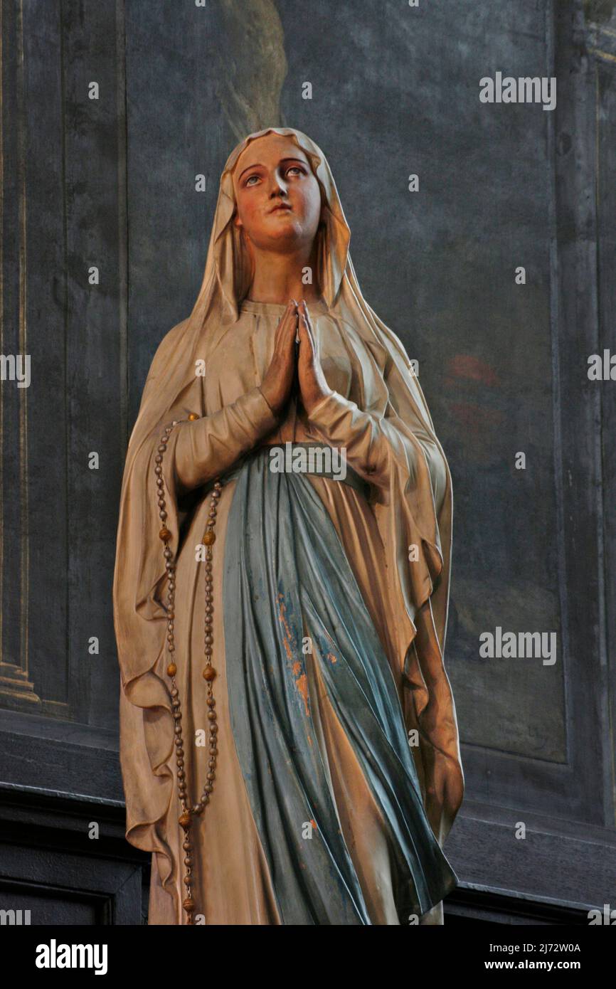 Saint merri in paris hi-res stock photography and images - Alamy