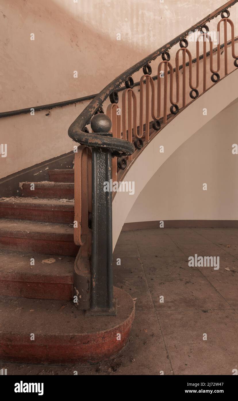 Lost place staircase hi-res stock photography and images - Alamy
