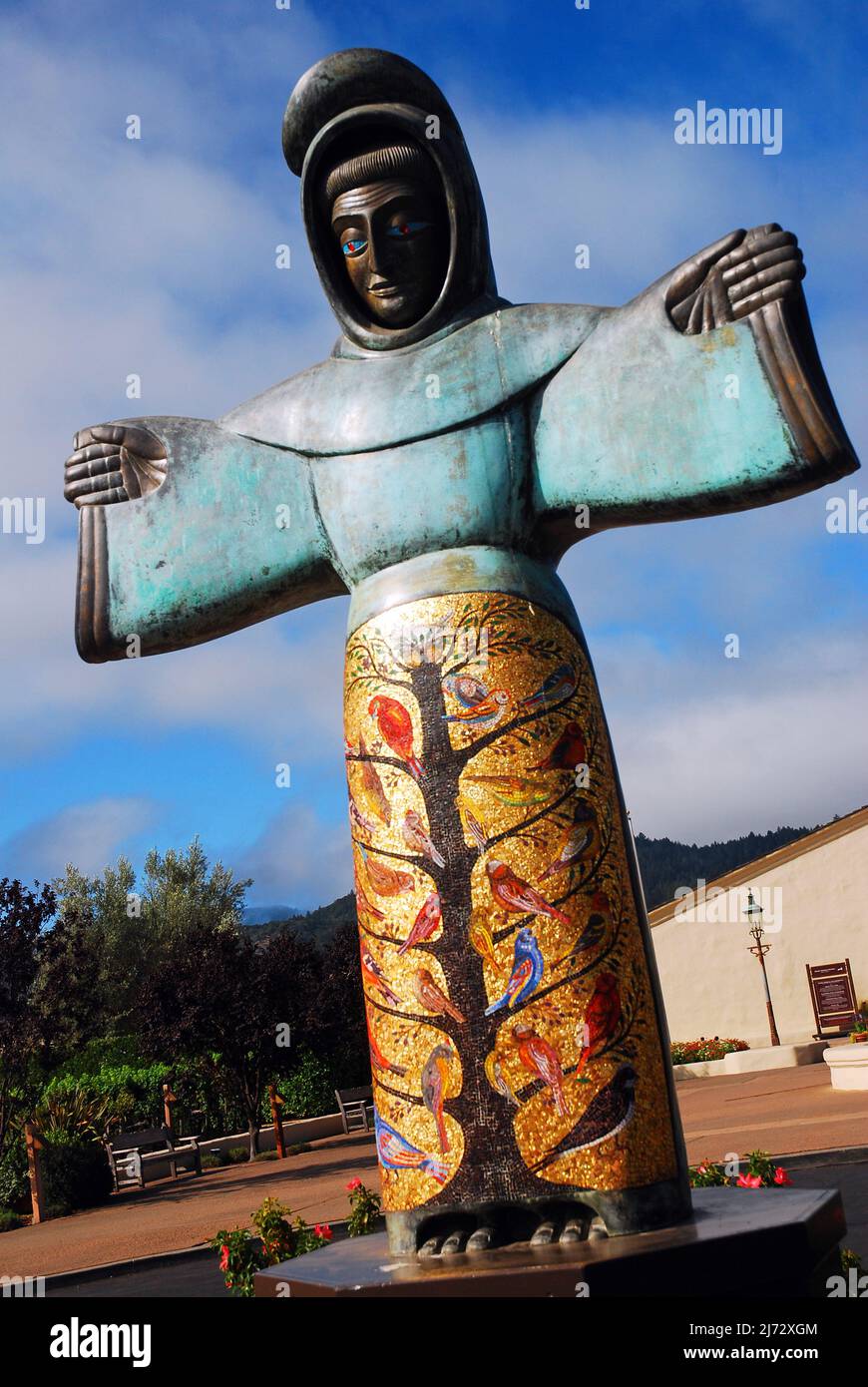 Sculpture st francis assisi hi-res stock photography and images - Alamy